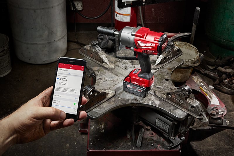 Bluetooth vs GPS for Tool Tracking